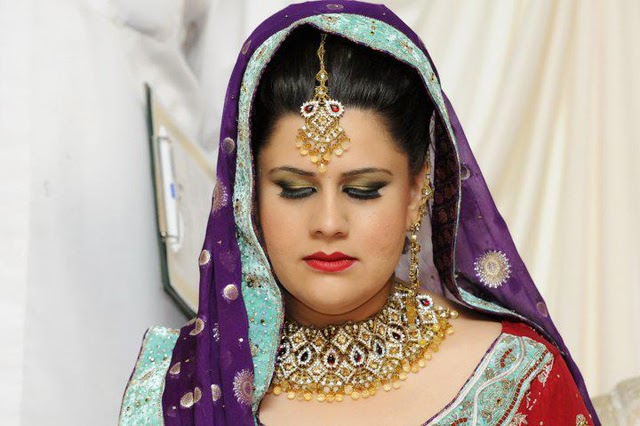 Friend Feature Friday | Ambereen - A Day In The Lalz