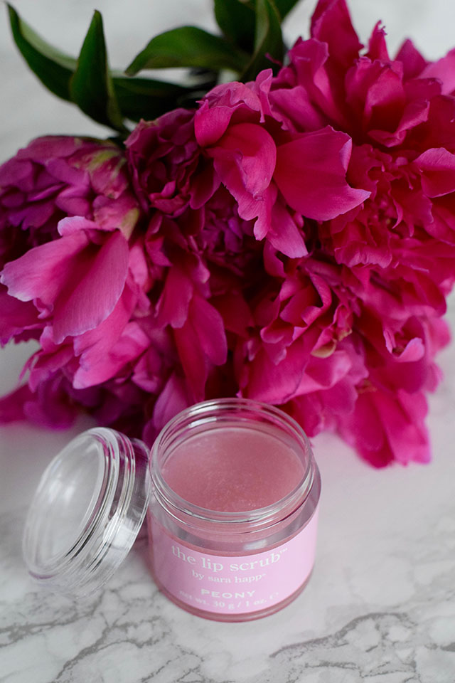 Sara Happ Peony Lip Scrub - A Day In The Lalz
