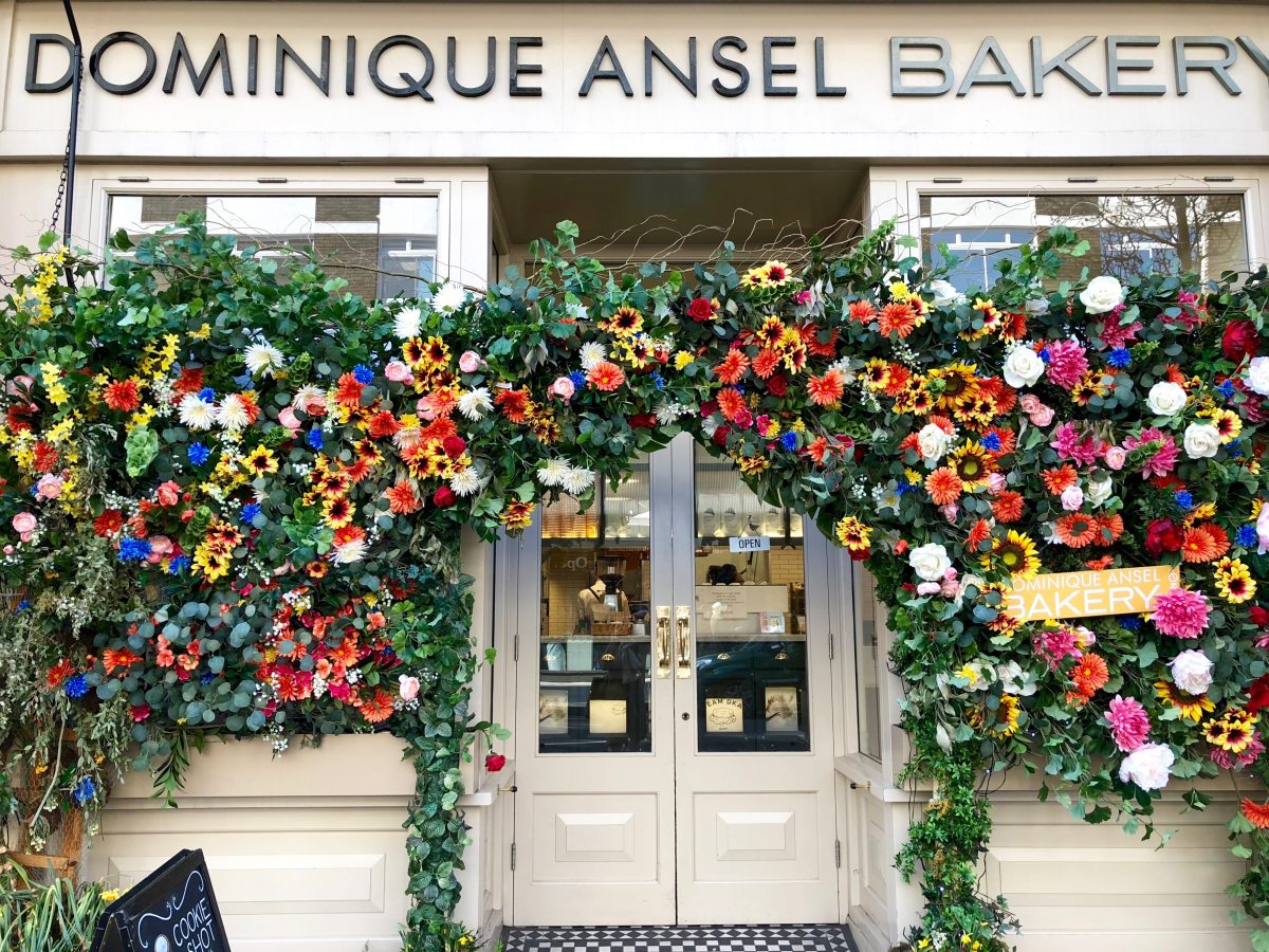 Pretty Instagrammable Cafes in London - A Day In The Lalz