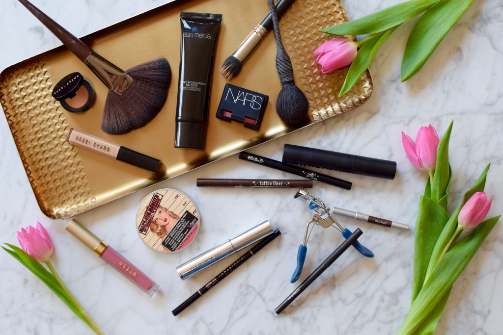 My 9-5 Makeup Routine - A Day In The Lalz