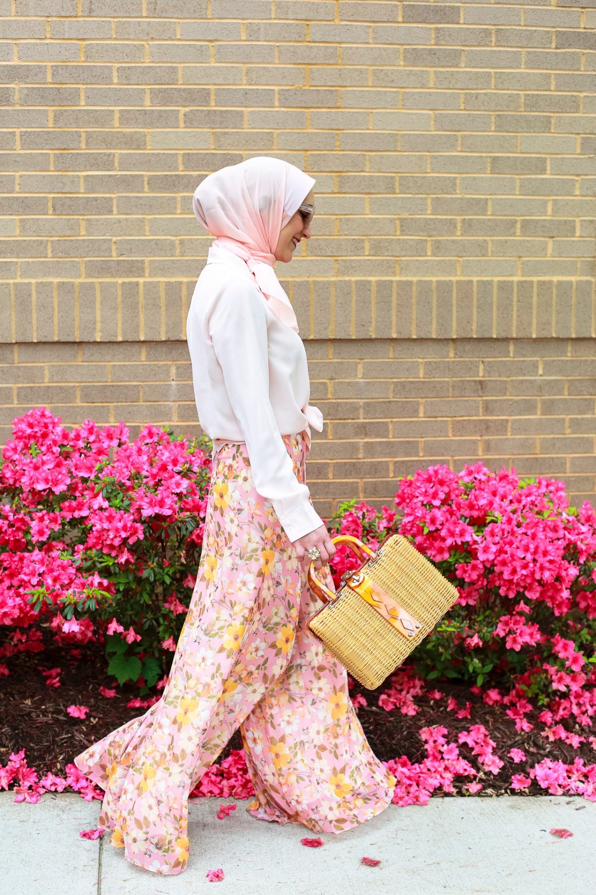 Modanisa Floral Pants - A Day In The Lalz
