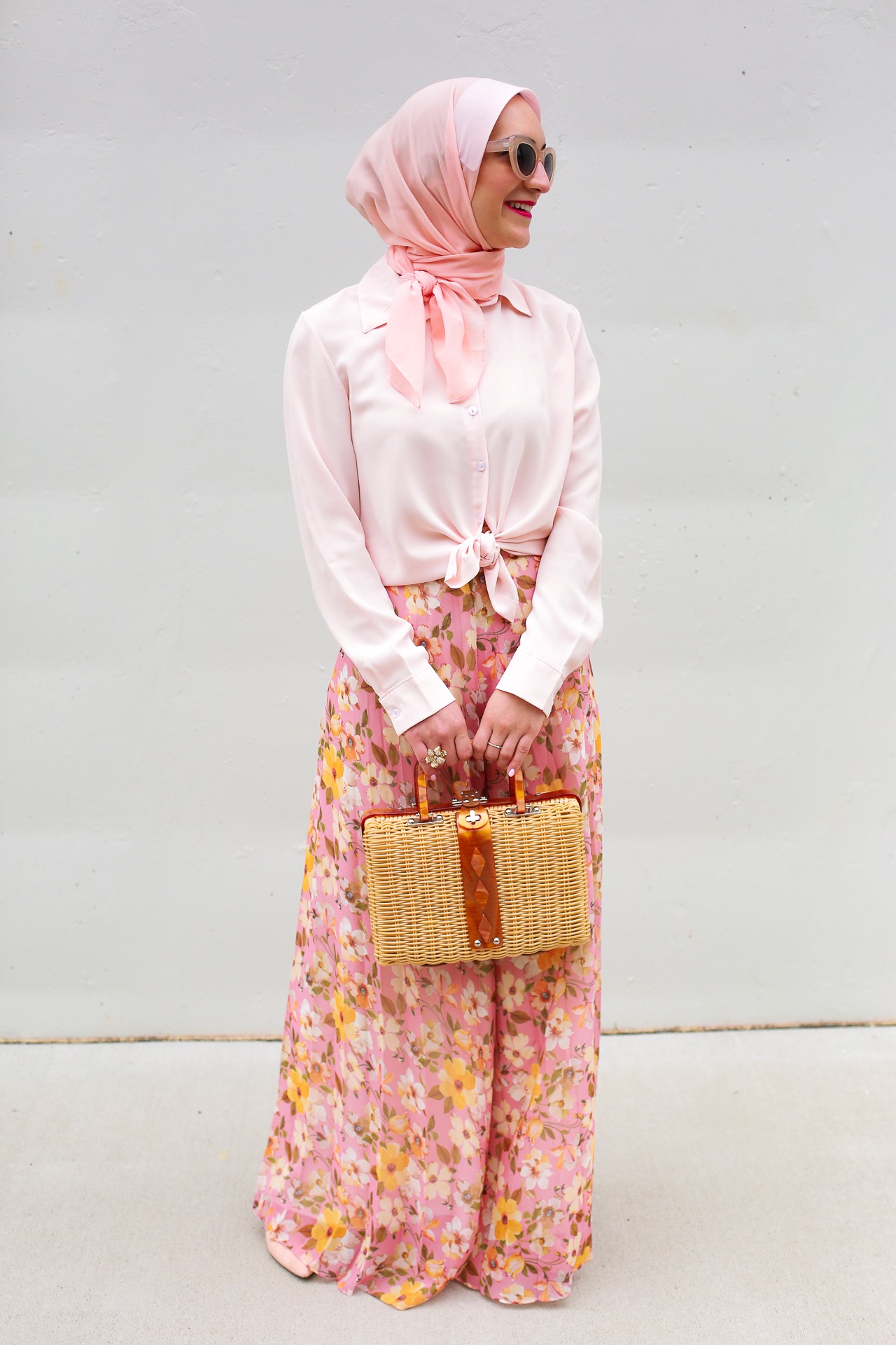 Modanisa Floral Pants - A Day In The Lalz